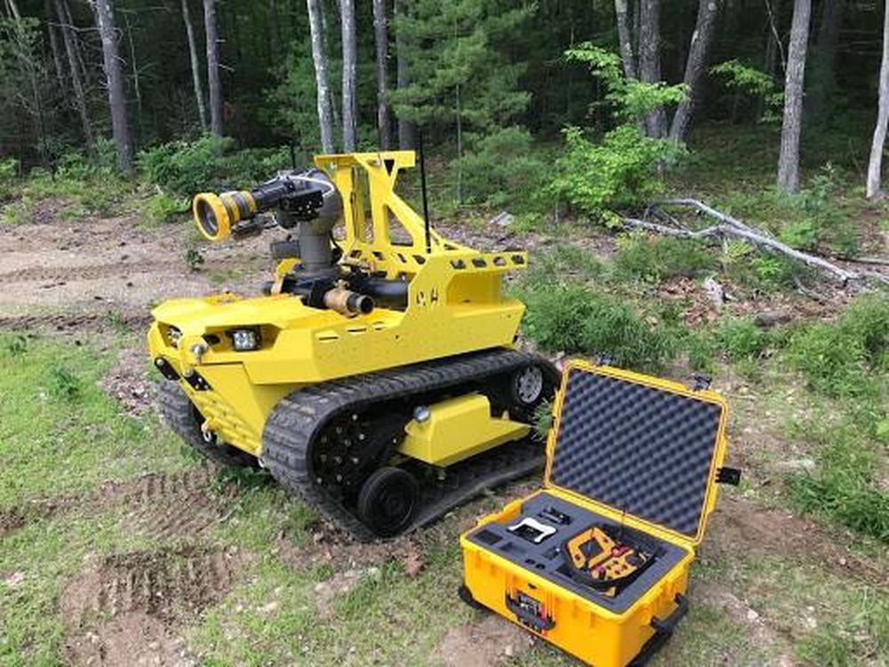 Robot cứu hỏa điều khiển từ xa được triển khai thử nghiệm tại Mỹ ...